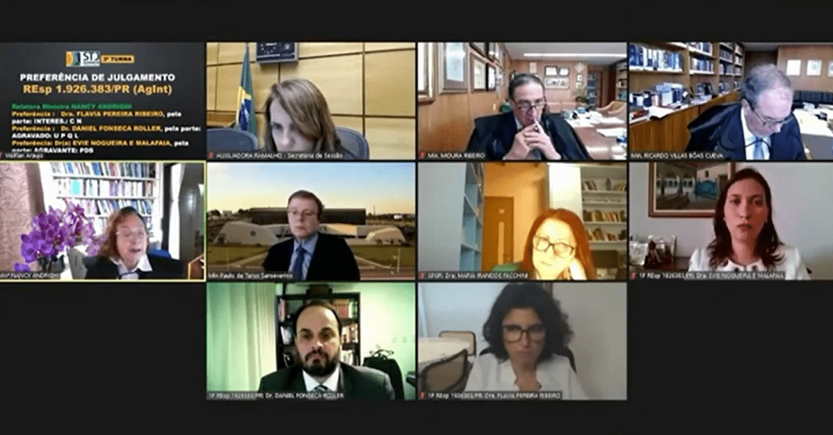 Latidos de cachorros atrapalham voto da ministra Nancy Andrighi - Migalhas
