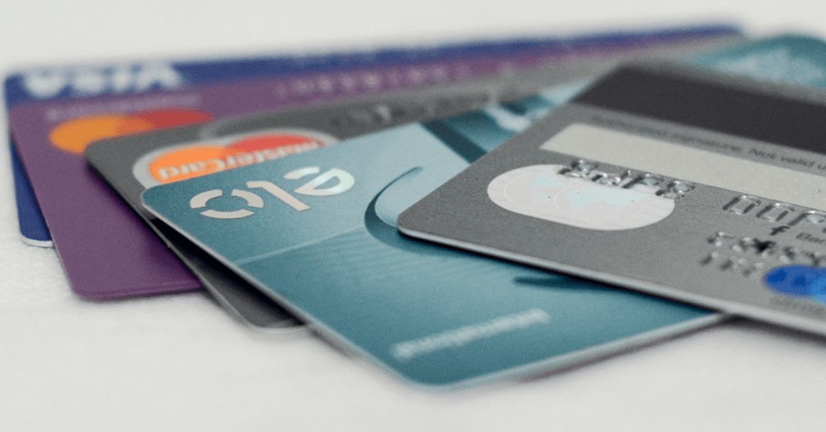 Juiz ordena bloqueio de CNH, passaporte e cartão de crédito de devedor ...