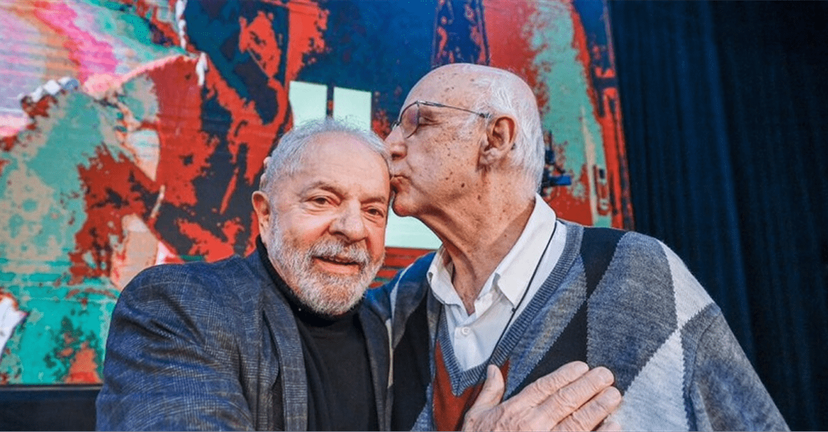 Padre Júlio Lancellotti recebe medalha da Ordem do Mérito de Lula ...