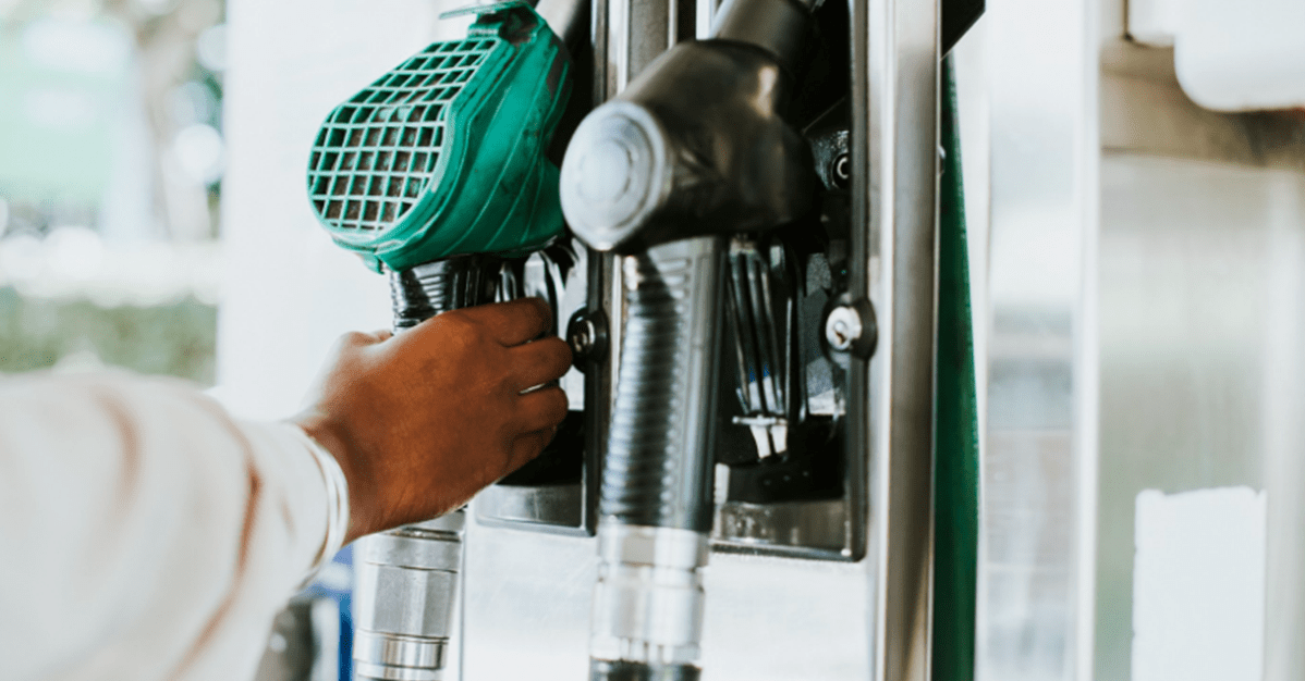 Juiz permite a posto funcionar sem pagar multa pecuniária de sócios ...