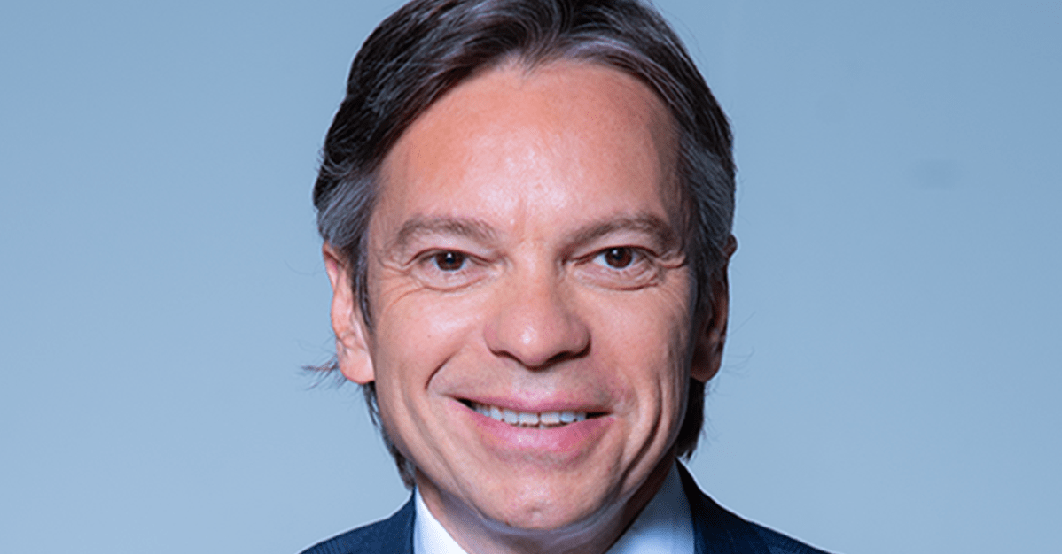 Luiz Fernando Casagrande Pereira é eleito presidente da OAB/PR - Migalhas