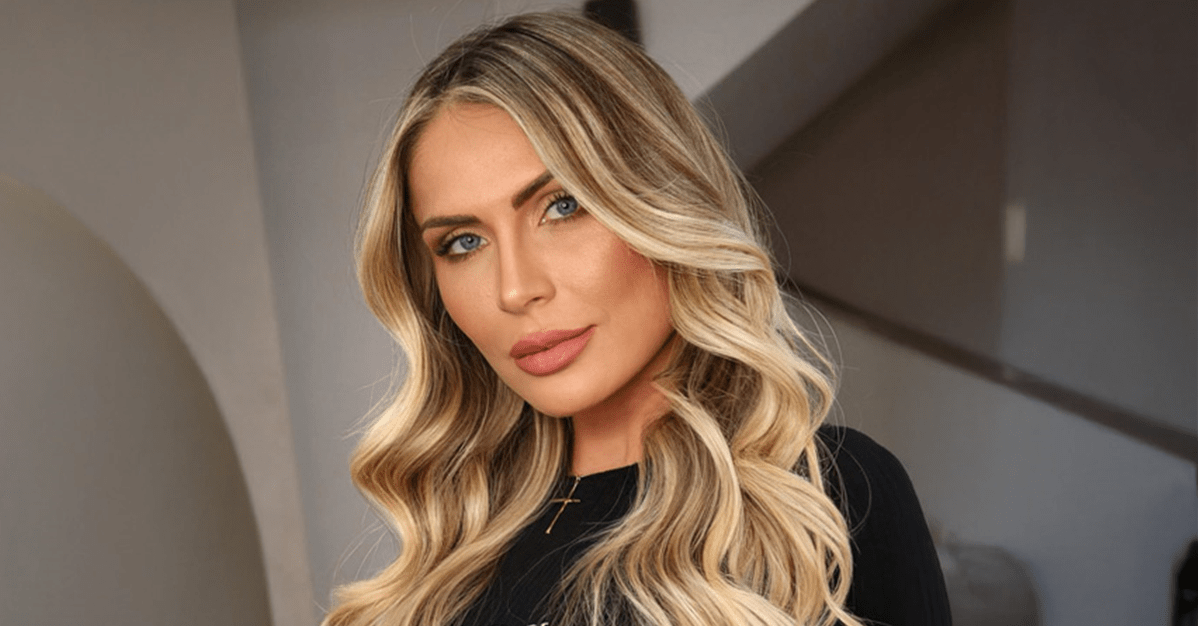 Facebook é condenado a indenizar ex-BBB Renata Dávila por perfil falso ...