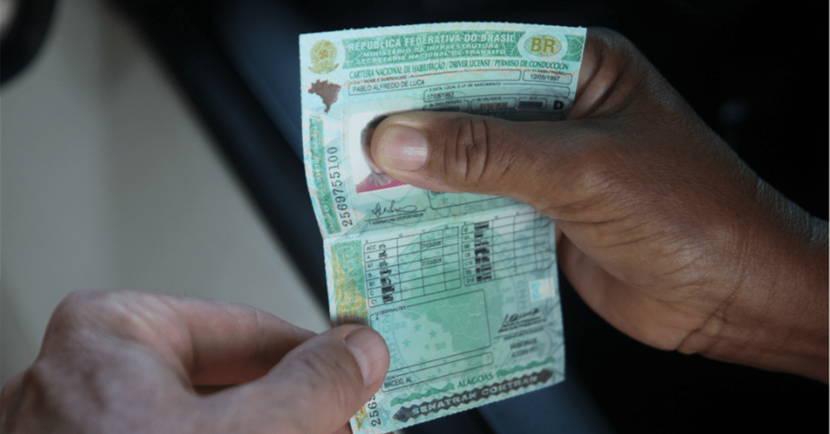 Pontos na CNH são mantidos mesmo com declaração de autoria em cartório ...